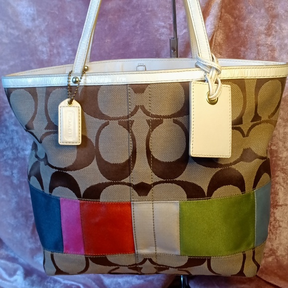 Coach | Bags | Euc Coach Color Block Tote Bag A767 0859 | Poshmark